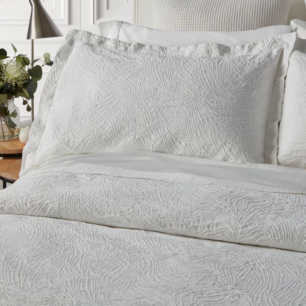 Dunes Bedspread | Baksana Homewares